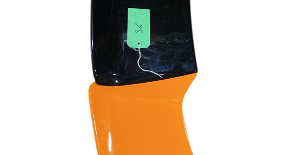 Evora 400 Rear Spoiler Complete Assembly Orange A132U1066F